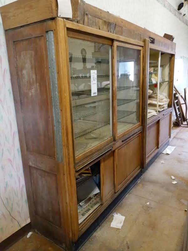 ANTIQUE OAK DOUBLE SHOWCASE/DISPLAY CASE, 129" L X 83" H X 23" D