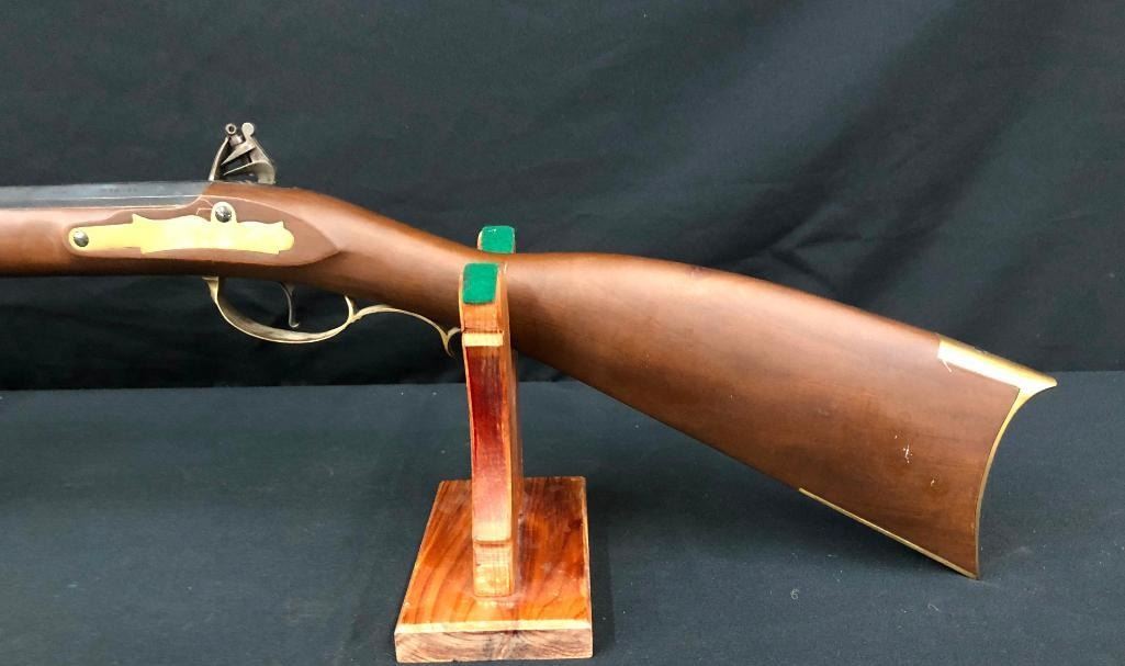 Pedersoli Black Powder .45 Cal. "Kentucky Rifle"