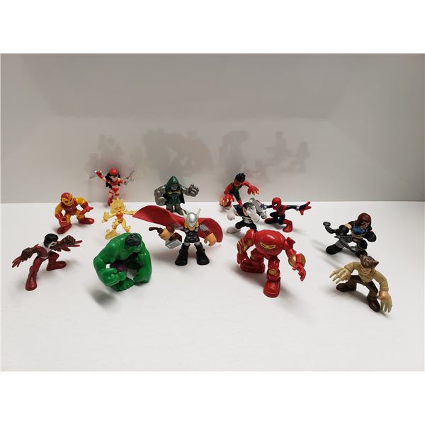 13 Imaginext Marvel Figures
