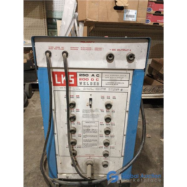 LKS 250 Amp AC/DC Arc Welder - Working