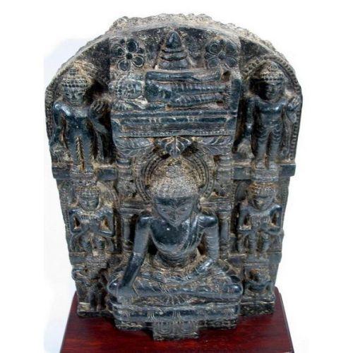 A SPLENDID INDIAN PALA SCULPTURE OF BUDDHA SHAKYAMUNI,