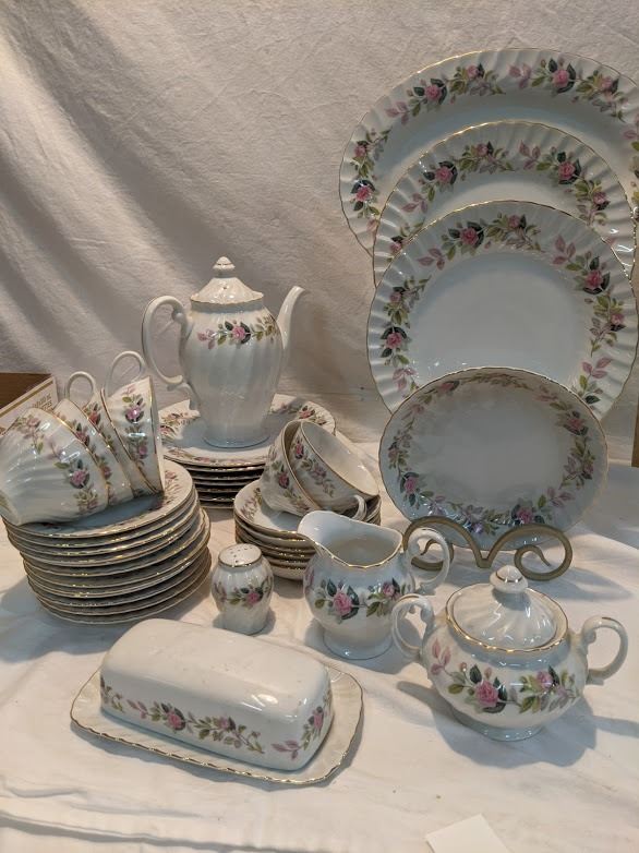 set dishes regency