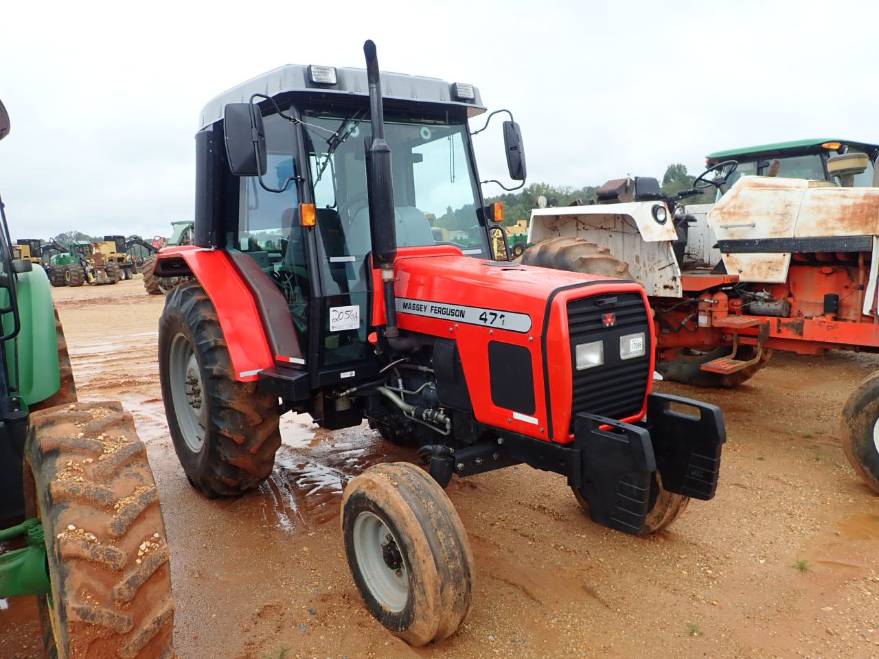 MASSEY FERGUSON 471 Farm Tractor