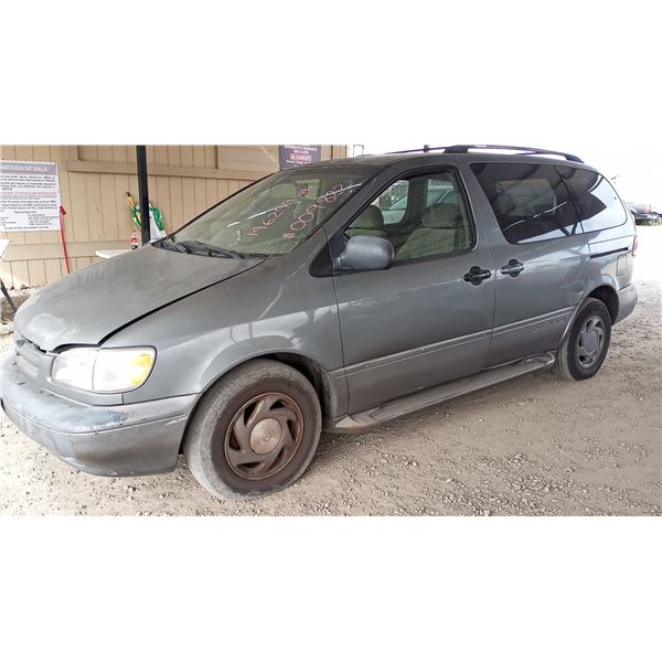 1998 Toyota Sienna