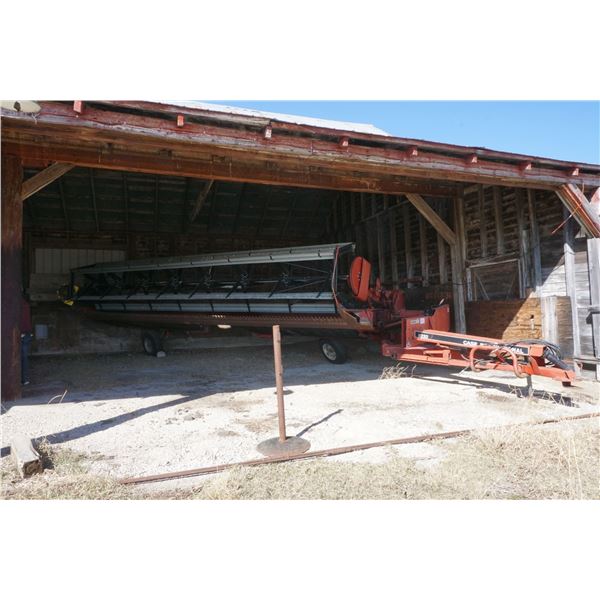 8220 Case International Pulltype Swather, 25’, with auto shear dividers
