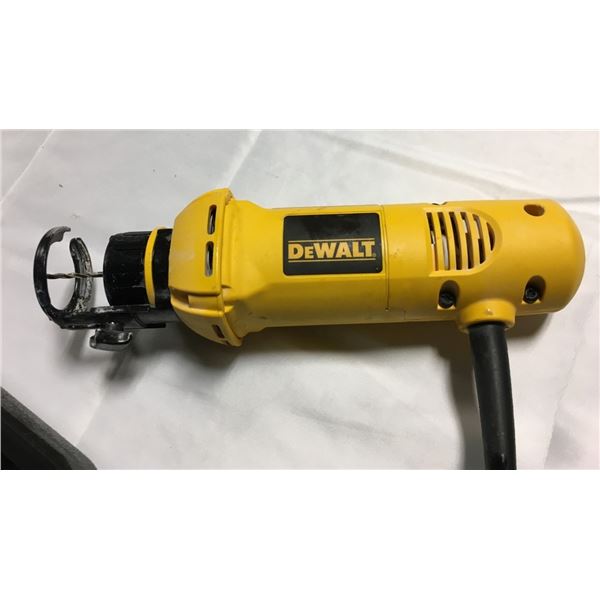 DW660 Cut-Out Tool, Electric, Tested and works, 5.0 Amp, 30,000 rpm