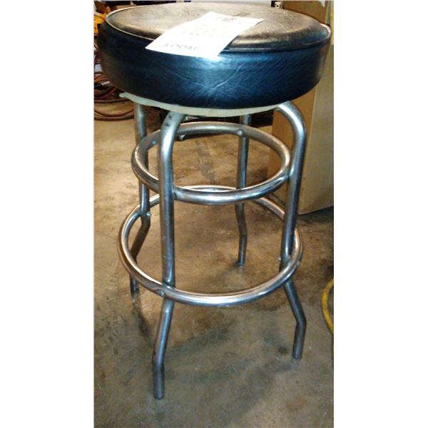 Black Double Ring Bar Stool w/ Thick Vinyl Covered Swivel Seat (4)