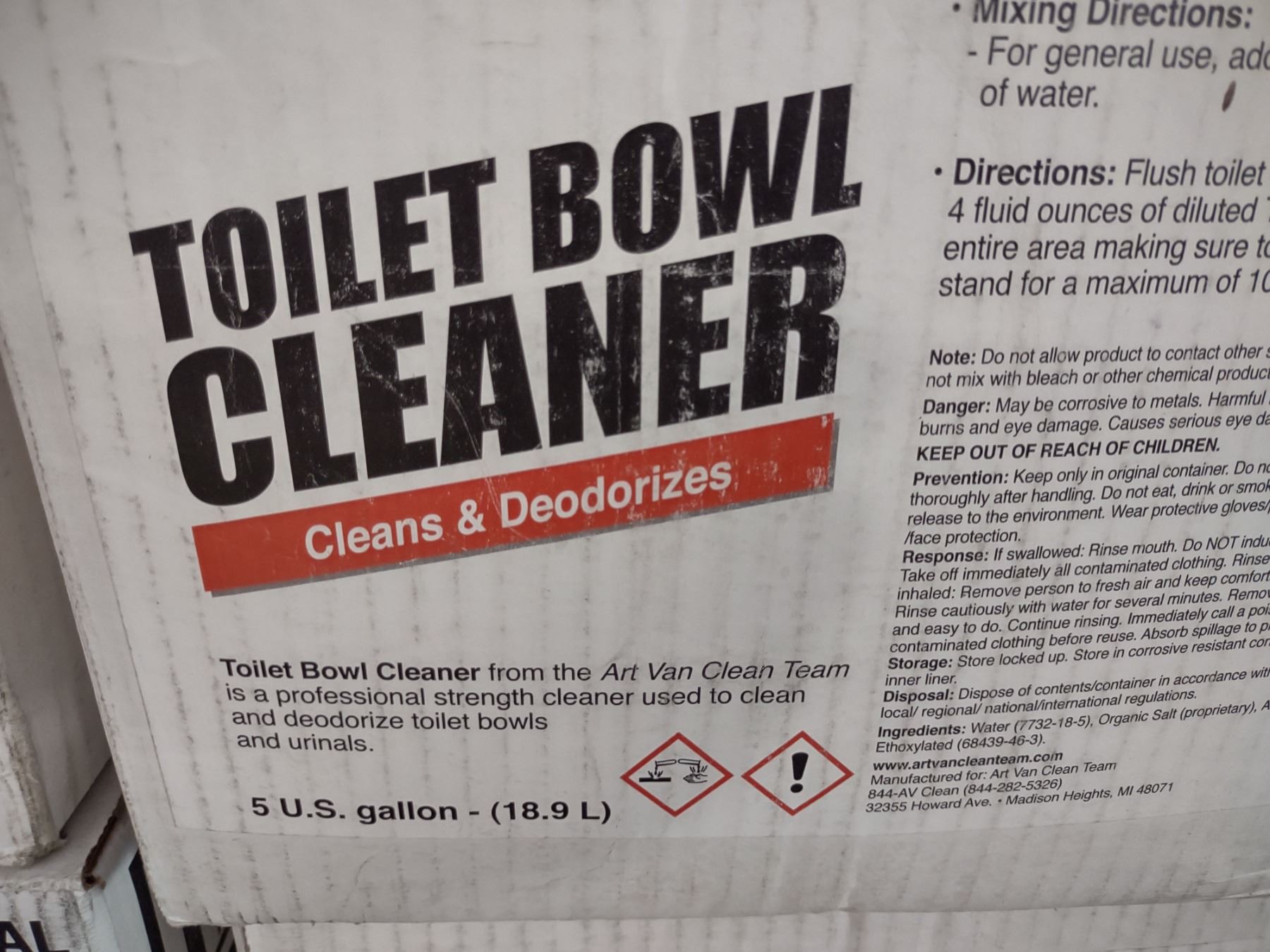 CLEAN TEAM COMMERCIAL TOILET BOWL CLEANER, 5 GAL. (2)