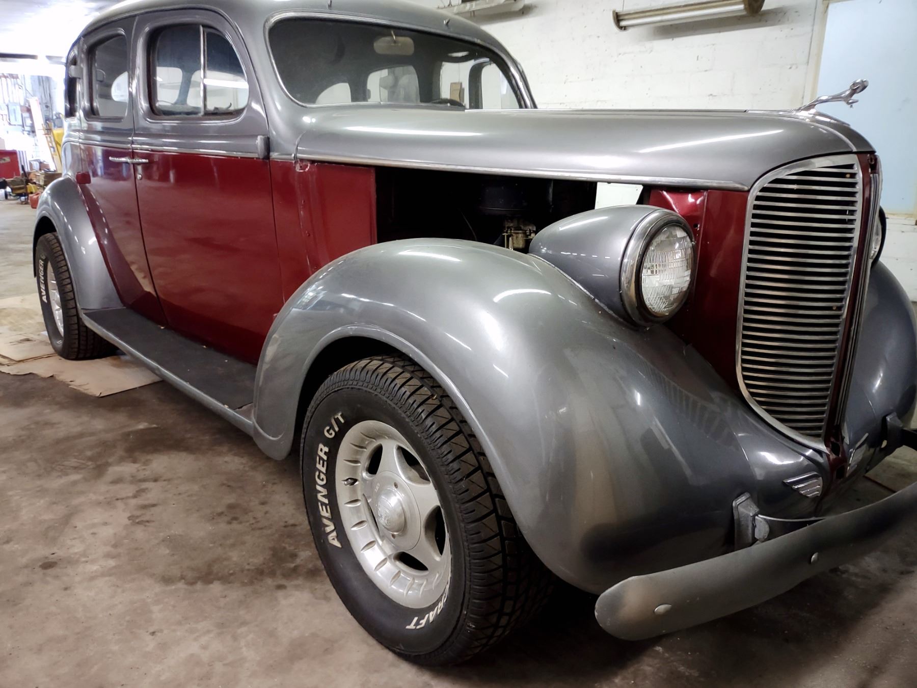 1938 Dodge D8 Sedan