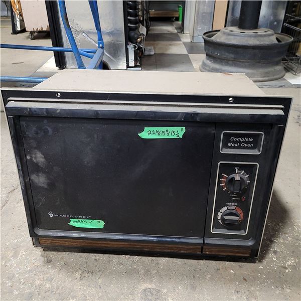 Used RV Microwave Magic Chef 22 W X 15 H X 15 1/2 D