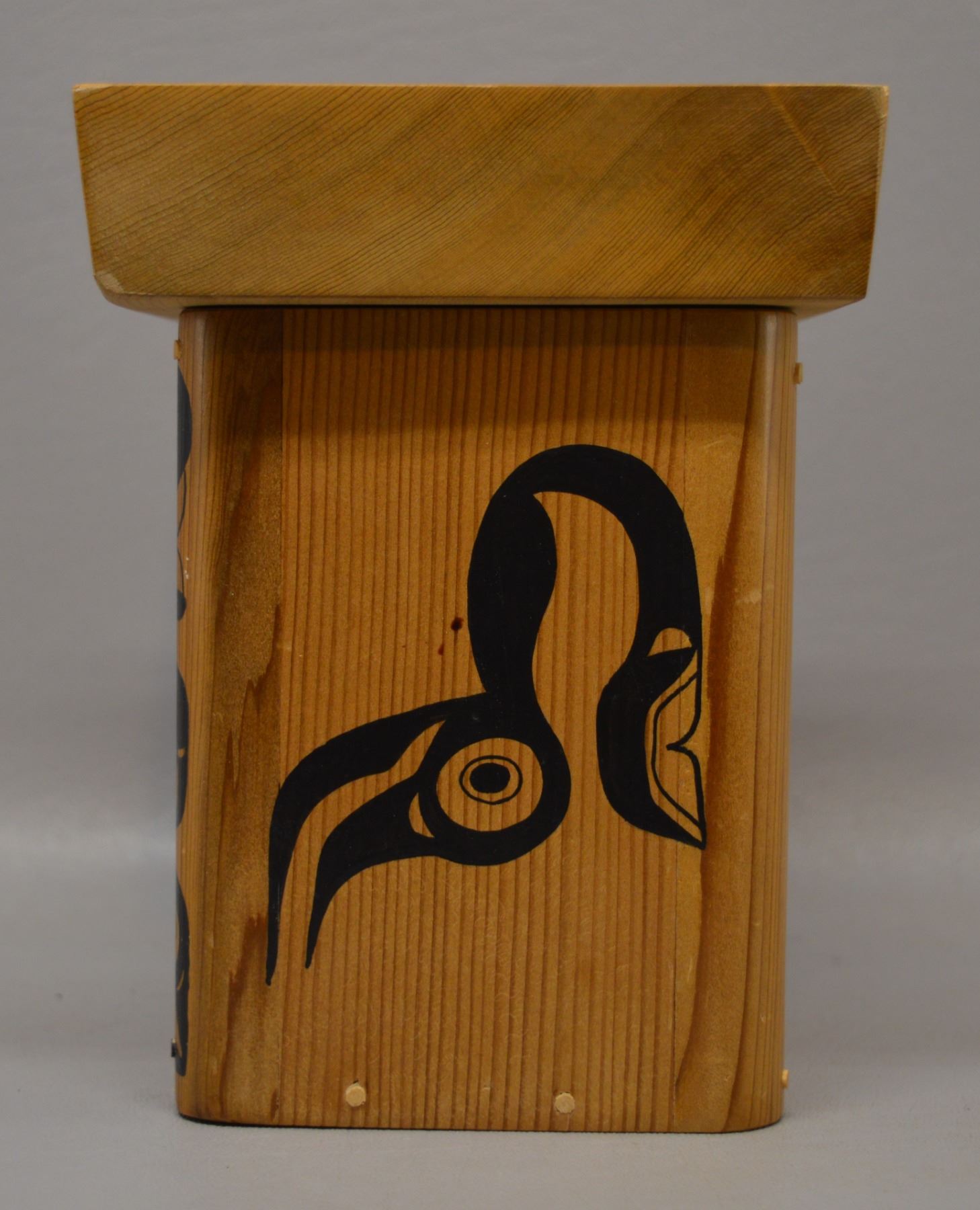 NATIVE AMERICAN NORTH WEST COAST CEDAR BOX
