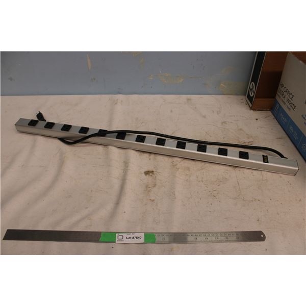 12 Outlet Power Bar Bodnarus Auctioneering