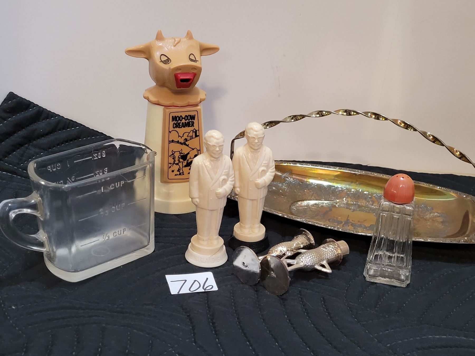 1970's Moo-Cow creamer, KFC Colonel Sander's salt & pepper shakers. Mr ...