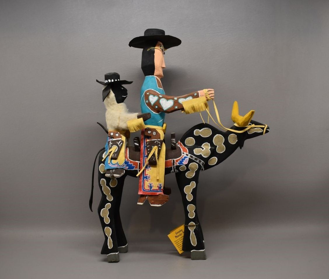 NATIVE AMERICAN NAVAJO FOLK ART CARVING BY DELBERT BUCK