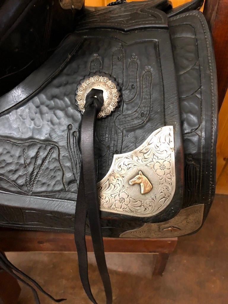 Fancy Keyston Bros. Saddle With Desert Themed Carving and Silver & Gold ...