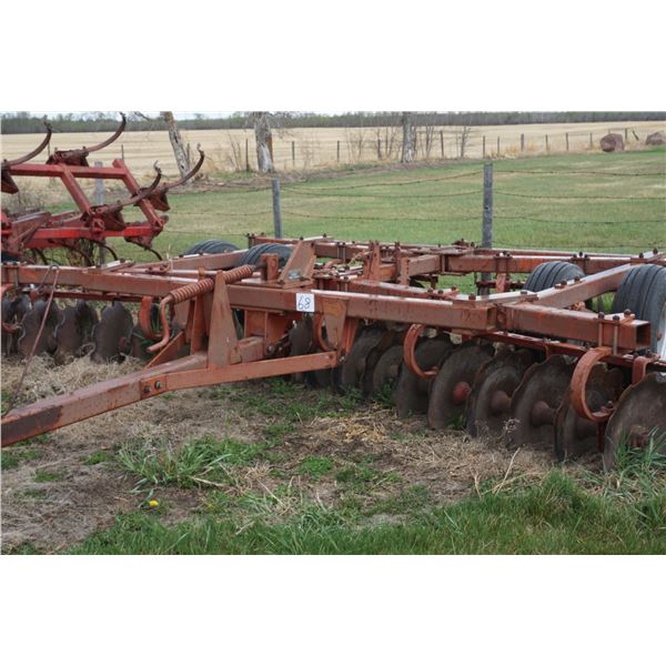 16' Massey Disc