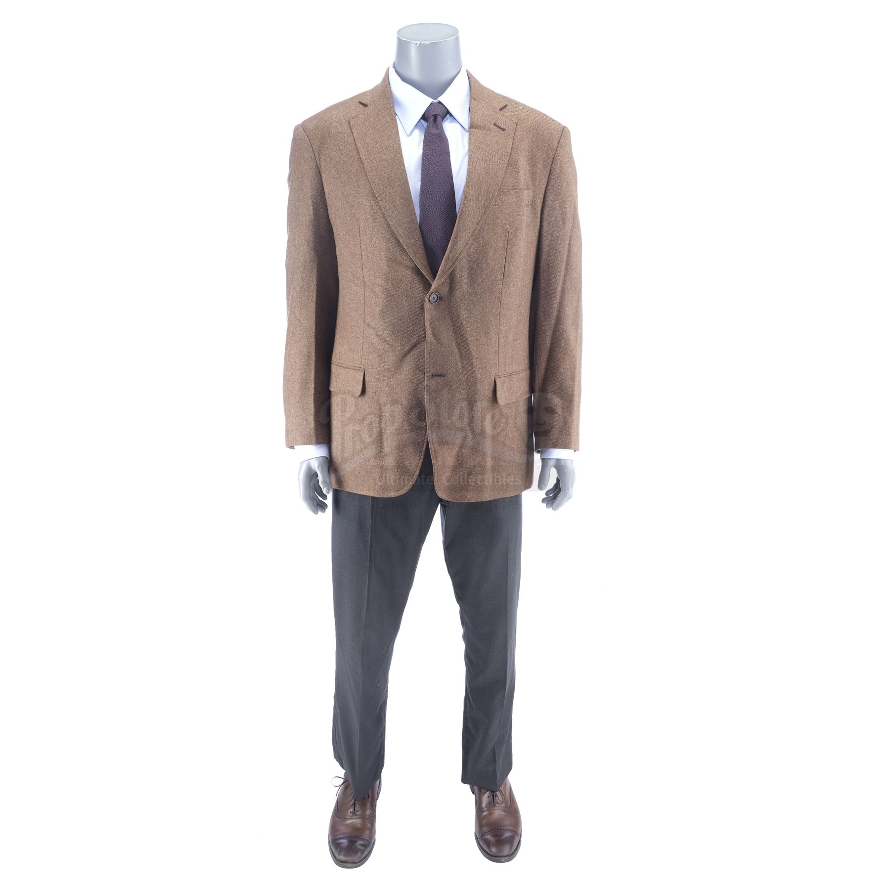 Lot # 1031: SKYSCRAPER (2018) - Will Sawyer's (Dwayne Johnson) Pre ...