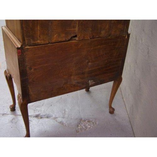 Early American country flat top highboy