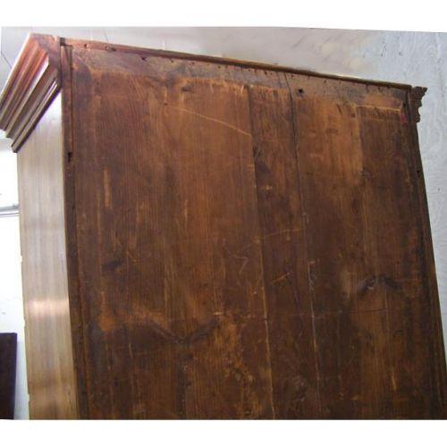 Early American country flat top highboy