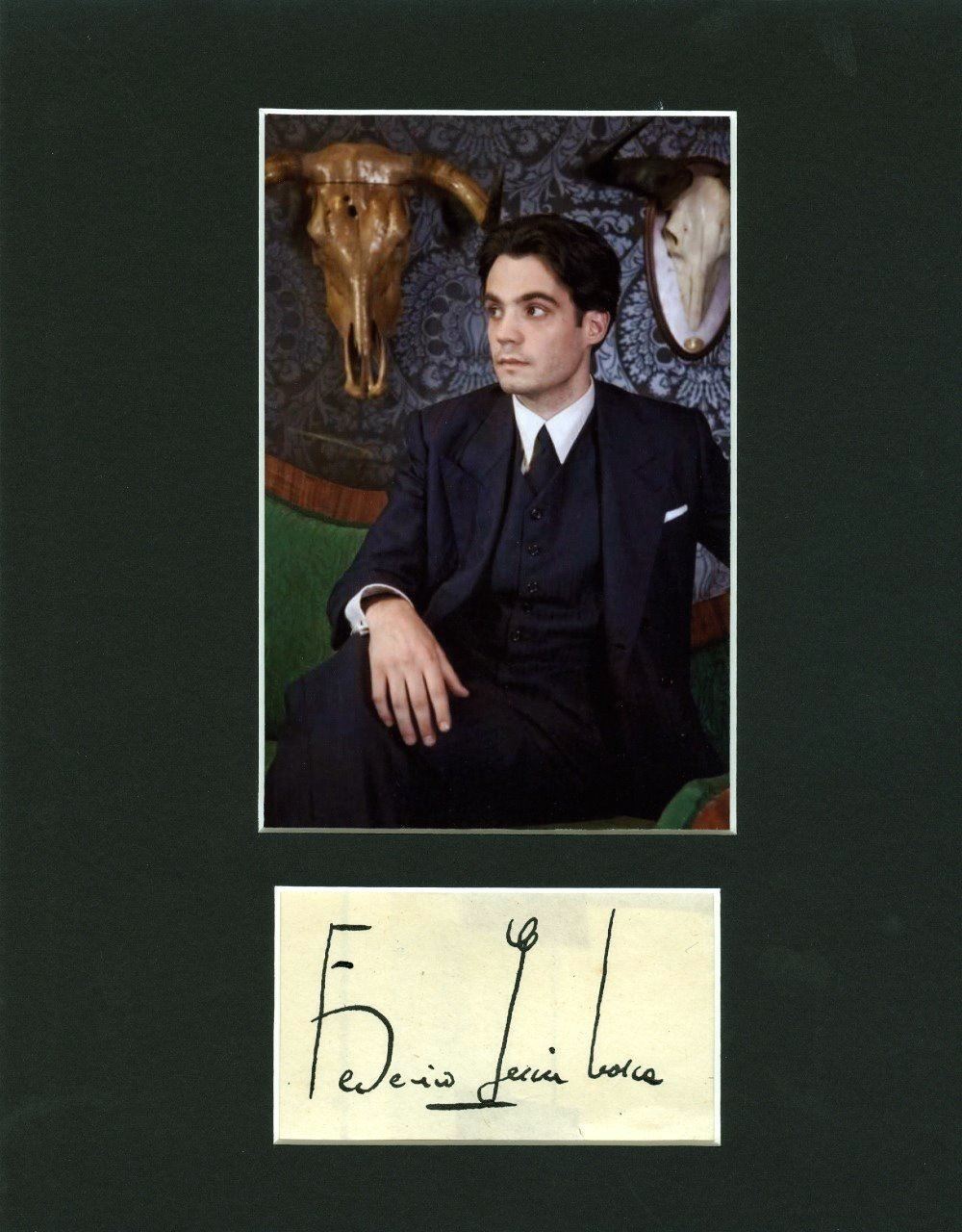 Federico Garcia Lorca autograph (1898-1936).
