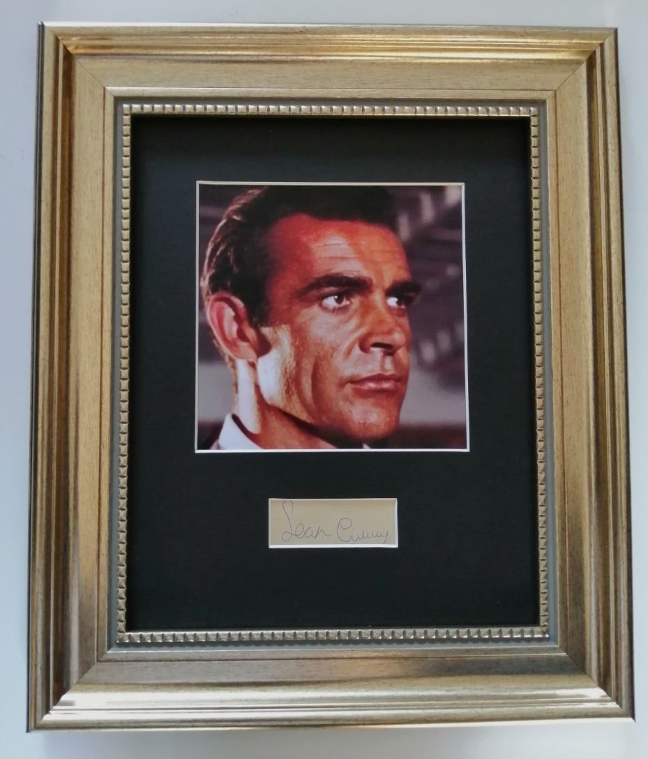 Sean Connery autograph (1930-2020).