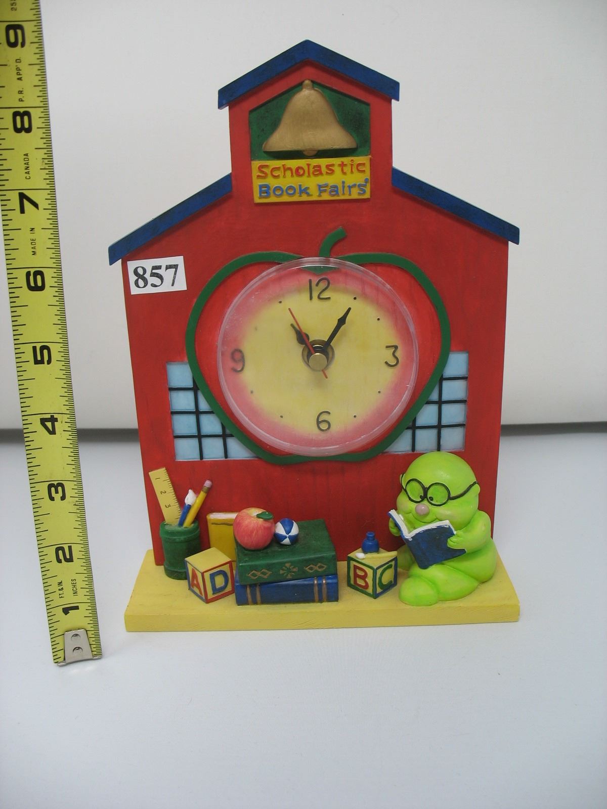 SCHOLASTIC BOOK FAIRS' CLOCK - BOOK WORM - WORKING