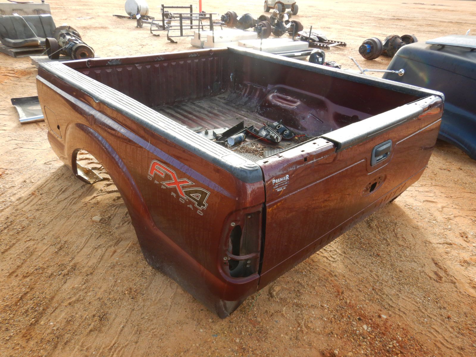 FORD F250 TRUCK BED 6 J M Wood Auction Company Inc FORD F250 TRUCK BED 6 J M Wood Auction Company Inc