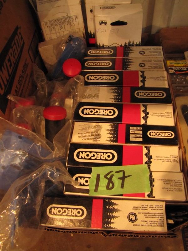 box with new Oregon chainsaw chain