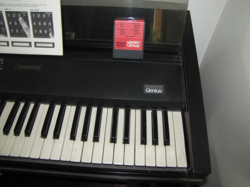Lowrey Genius Model G100 keyboard and stool