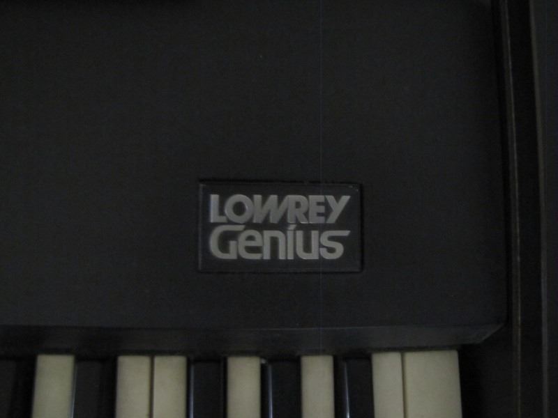 Lowrey Genius Model G100 keyboard and stool