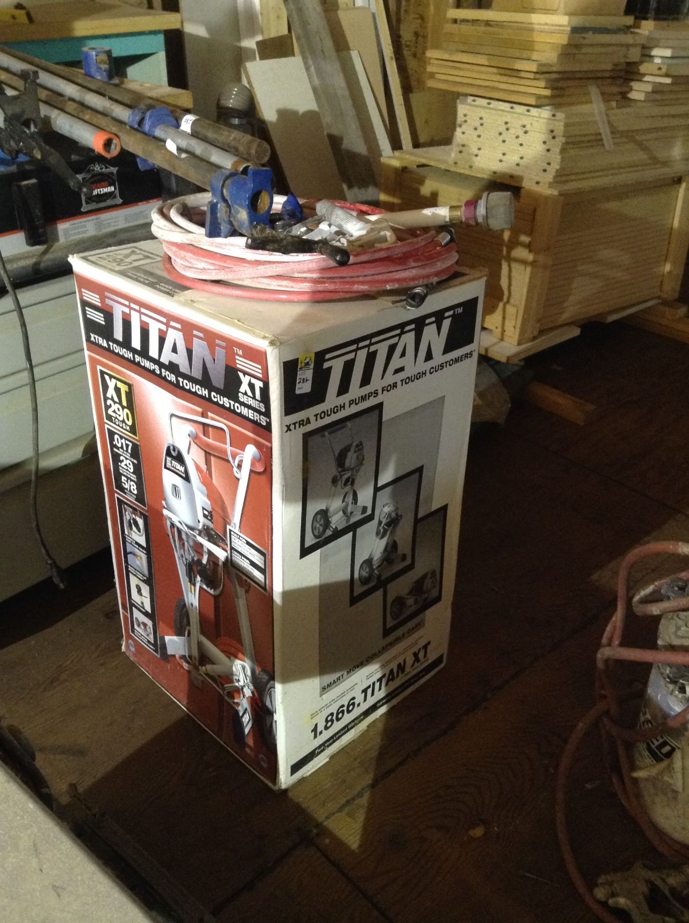 Titan XT series with hose (Paint Gun)