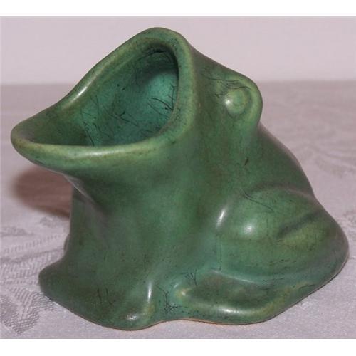Niloak Frog Ashtray (art pottery) #1965990