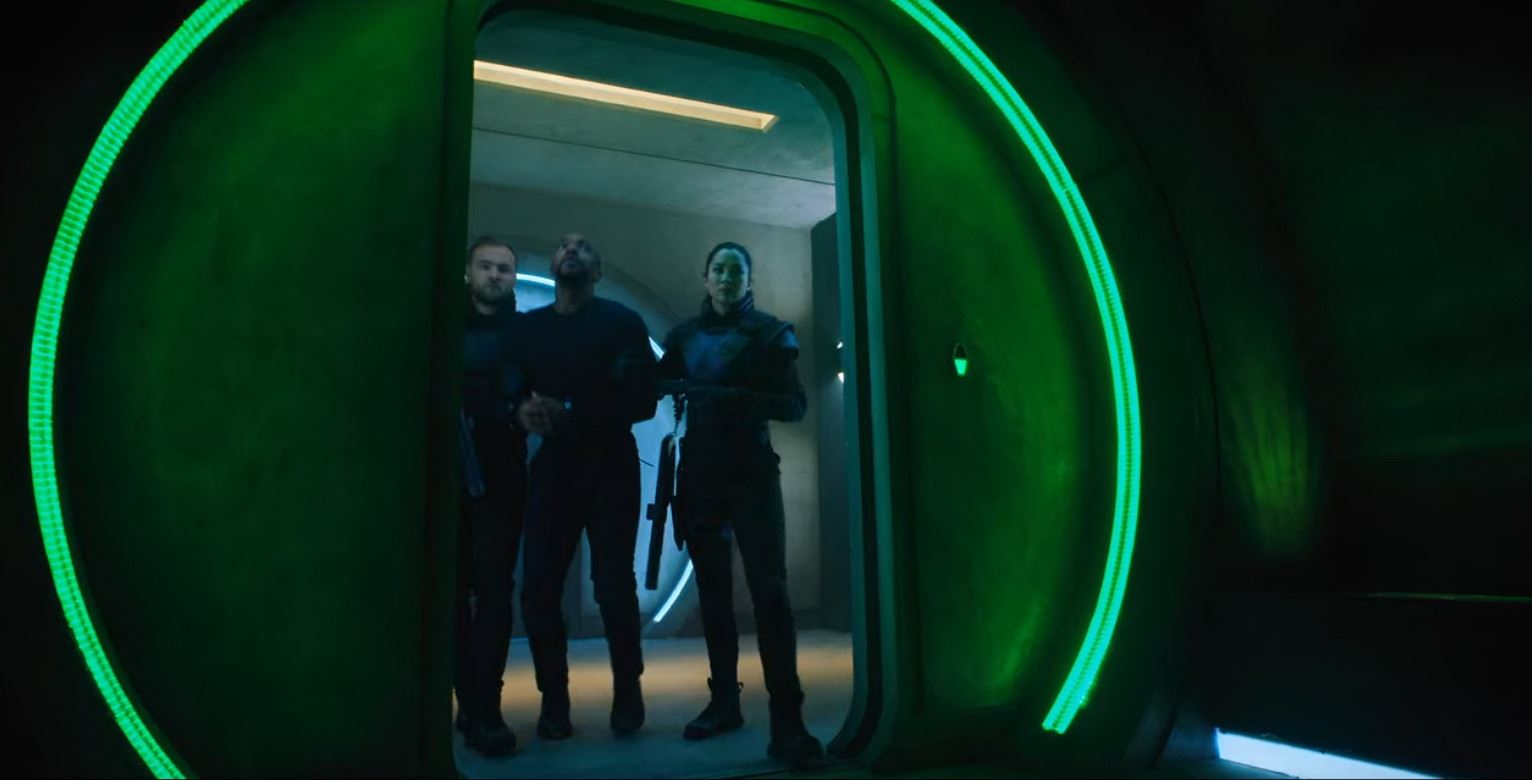 Altered Carbon (Netflix, 2018-2020) - Harlan's World Prison Door Light ...