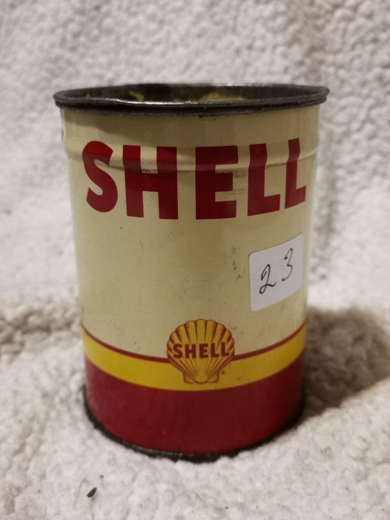 Small Shell tin can - Schmalz Auctions