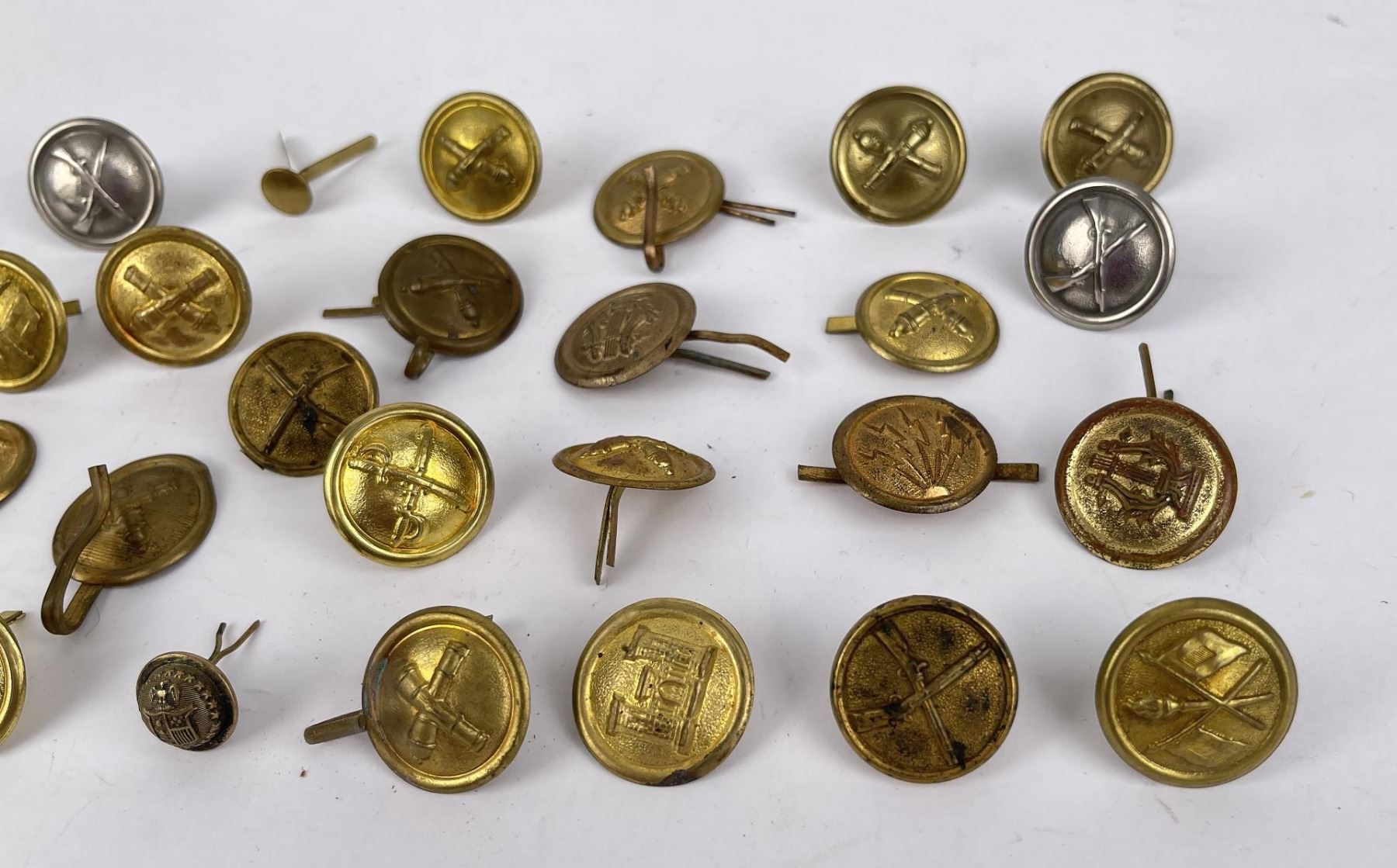 Indian Wars 1881 Helmet Side Buttons