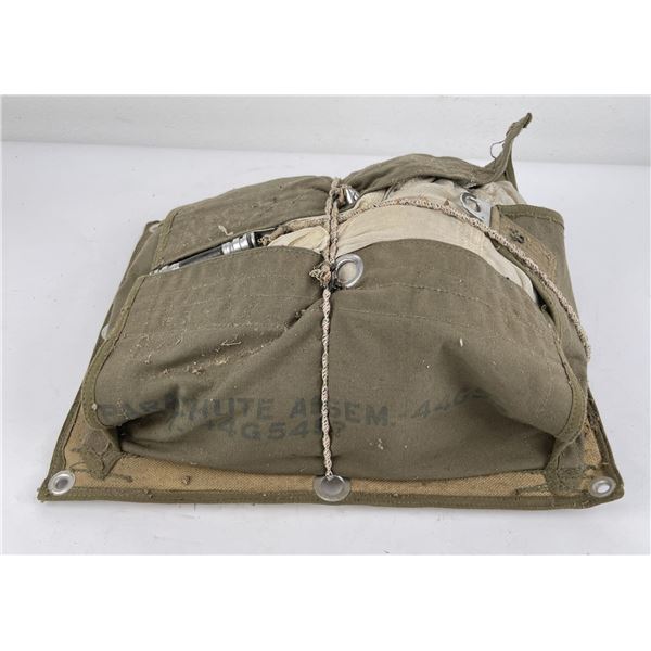 WW2 Equipment Drop Cargo Parachute Pack
