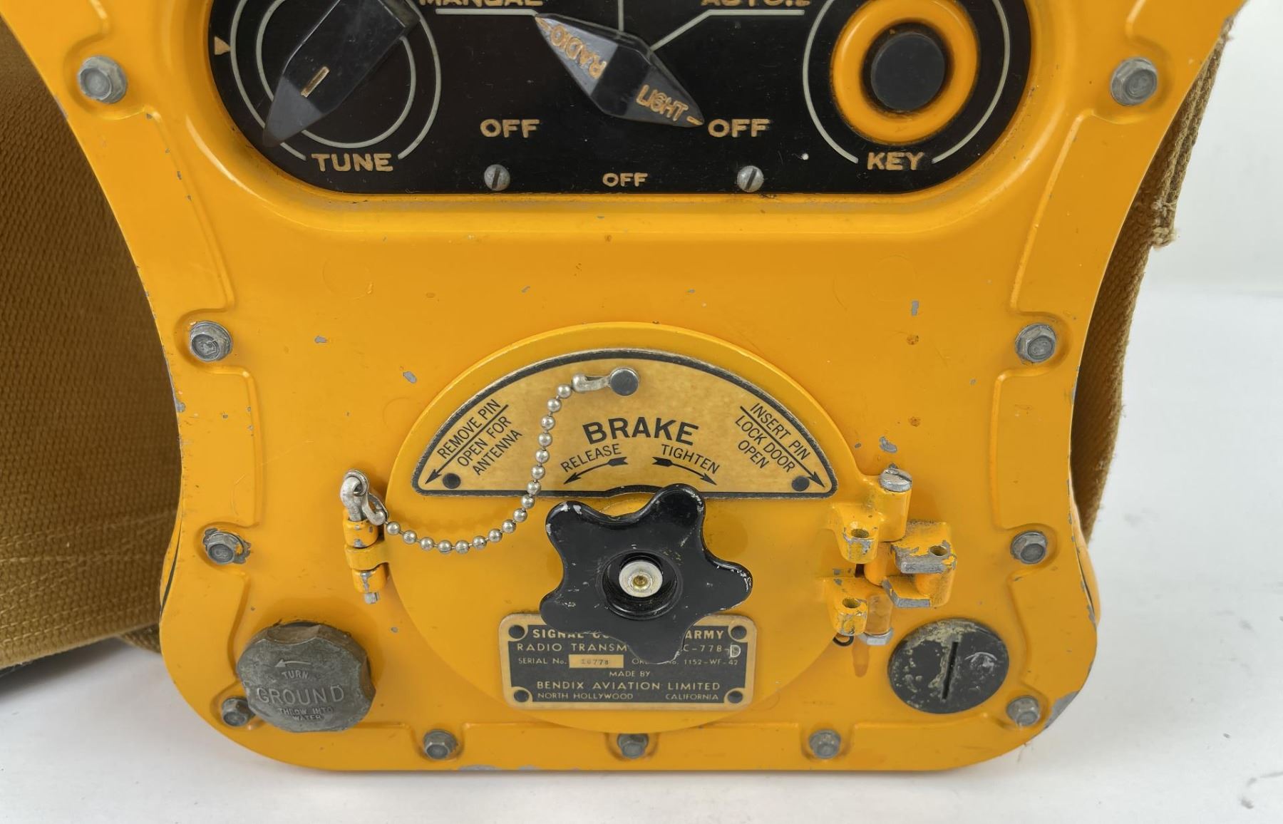 Transmitter SCR-578 Gibson Girl Survival Radio