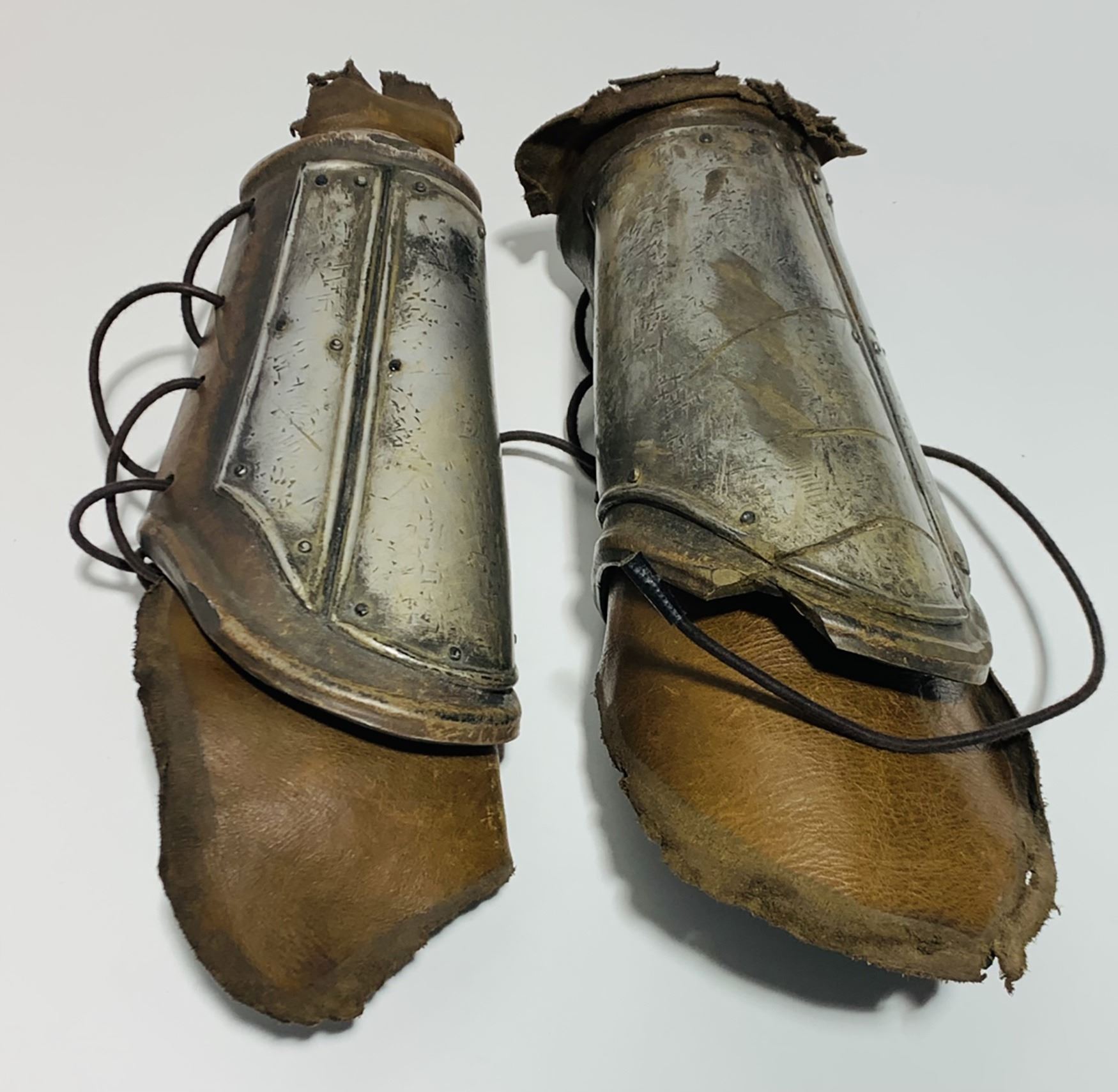 Wrath of the Titans (2012) - Pair of Soldier Gauntlets