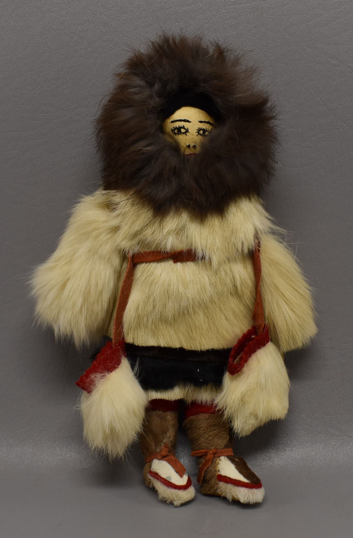 NATIVE AMERICAN ESKIMO DOLL