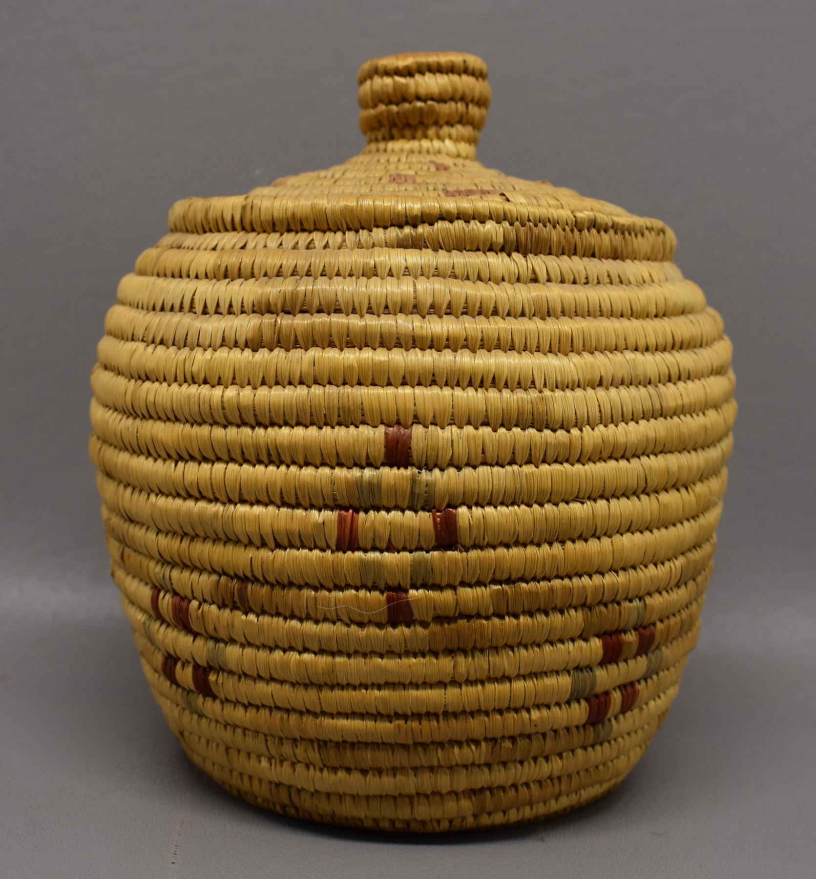 NATIVE AMERICAN ESKIMO BASKETRY LIDDED CONTAINER
