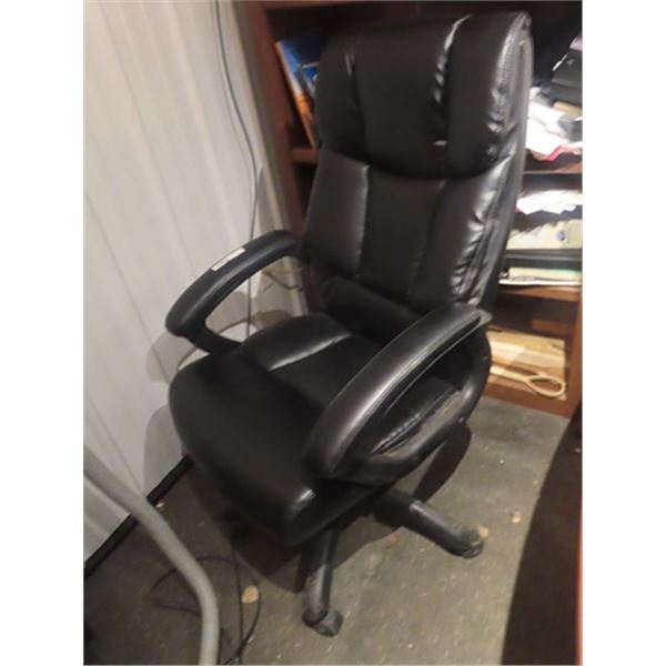 Leather Swivel Office Chair Mcsherry Auction Service Ltd