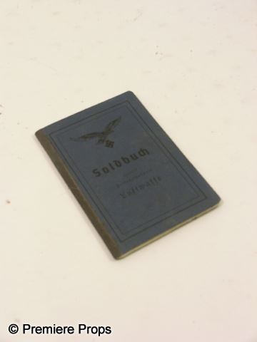 Inglourious Basterds Nazi Soldbuch Movie Props
