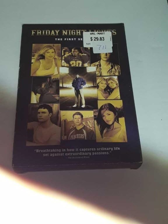 Friday Night Lights complete first season DVD set