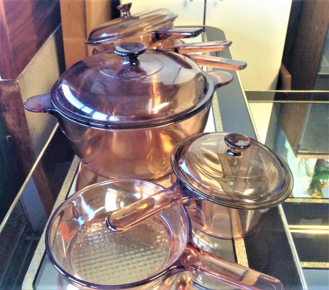Vision Ware - Corning Ware - Amber Glass FIVE Pots and ONE Pan