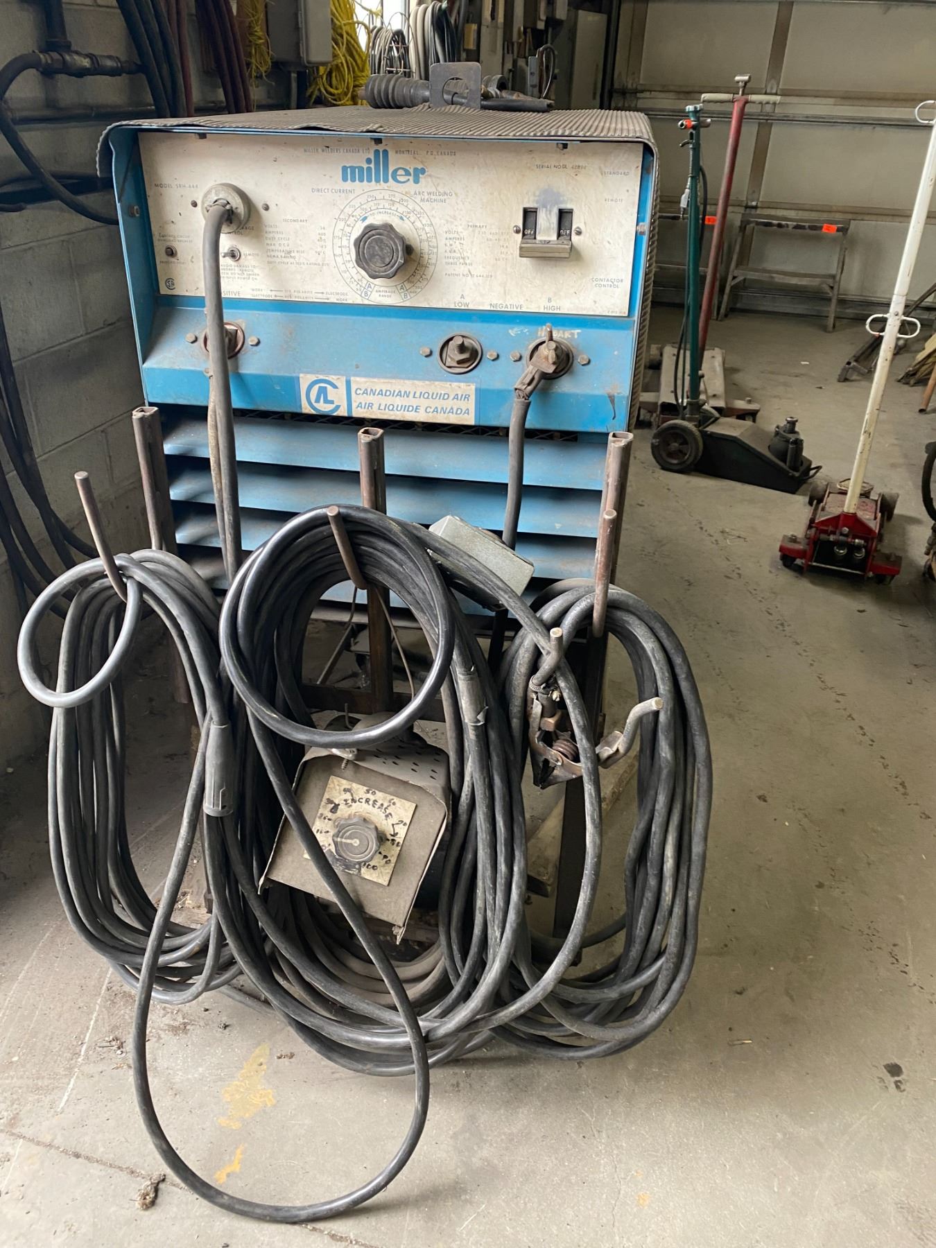 Miller welder model SRH 444