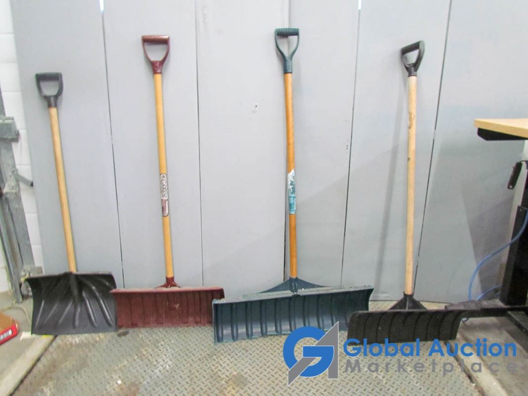 **(4) Shovels