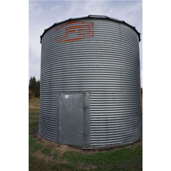Butler Bin with wood floor (approx 1500 bushel)