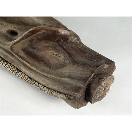 FOLK ART PRIMITIVE SNAKE CARVING