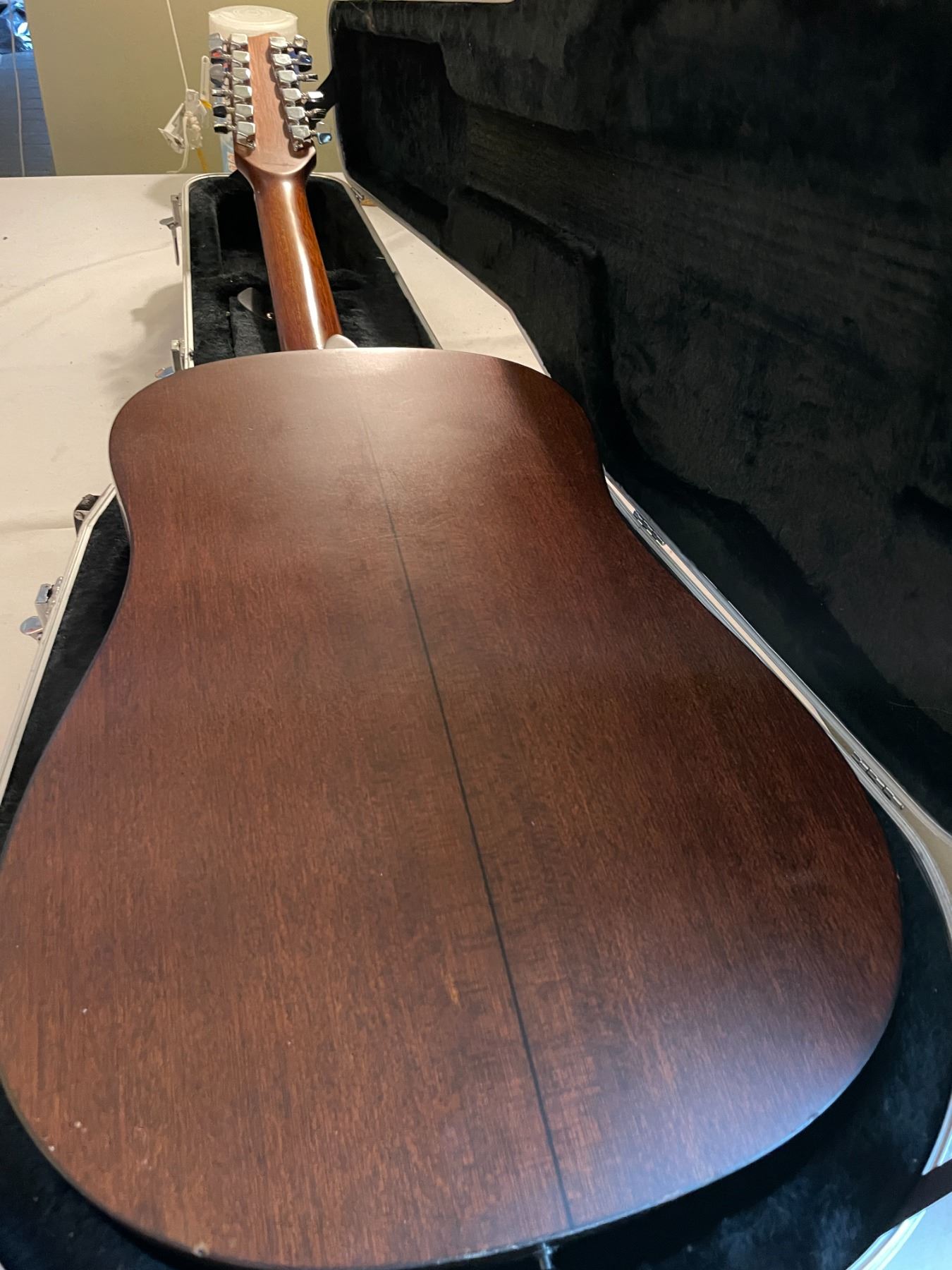 Samick 12 String Guitar Model LW-015-12 with Gator case