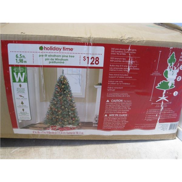 6.5 Pre-lit Windham Pine Tree/Noel Candle